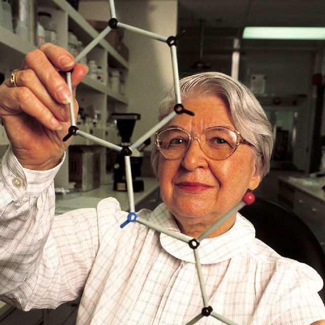 Stephanie Kwolek - American Chemical Society